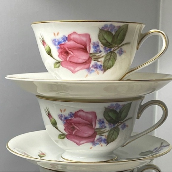 Sango | Dining | 4pc Sango Roselinda Footed Tea Cups With Saucers ...
